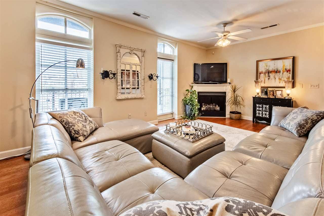 113 Harbor Town Sq, #301, Memphis, TN 38103