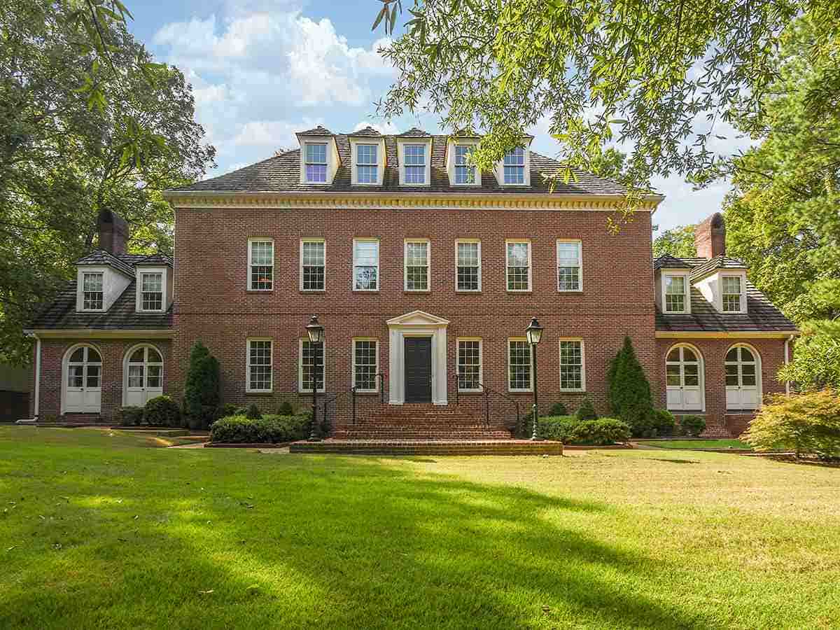 6079 Shady Grove Rd, Memphis, TN 38120